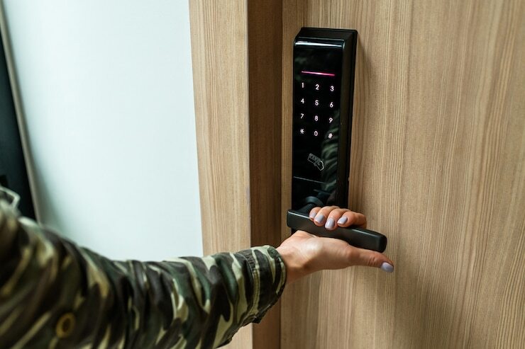 7 Tipe Digital Lock untuk Pintu Rumah Modern Makin Aman